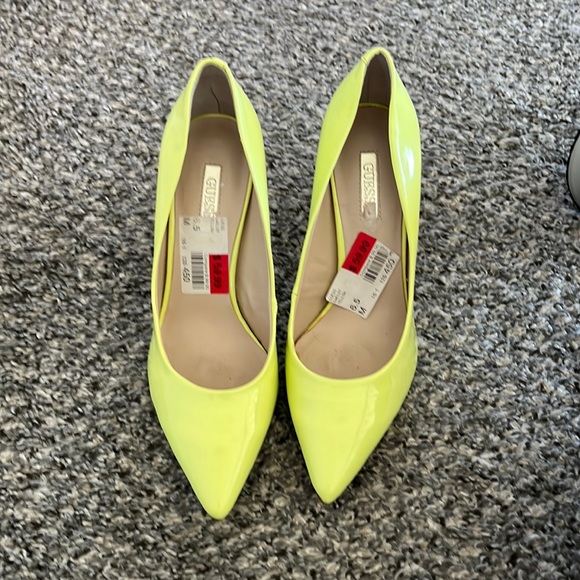 Guess | Shoes | Guess Neon Yellow Pumps Size 65 | Poshmark